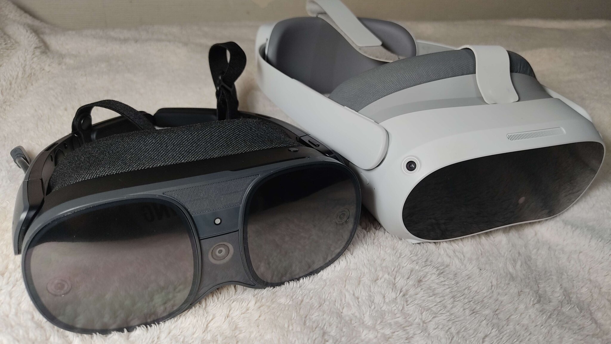 「VIVE XR Elite」レビュー VRヘビーユーザーが感じた、小さい・軽い＝使いやすい？ | PANORA