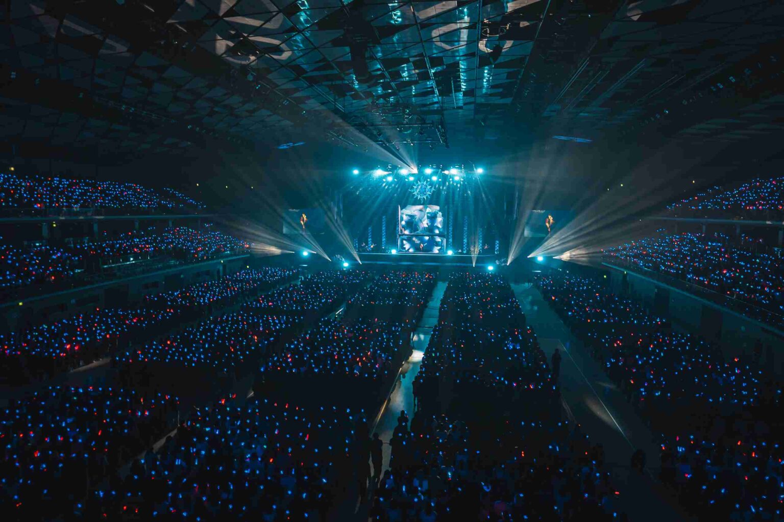 にじさんじ・三枝明那、初ソロライブ「Unity」レポート 彼のオールタイムベストを感じた念願の初ライブ | PANORA